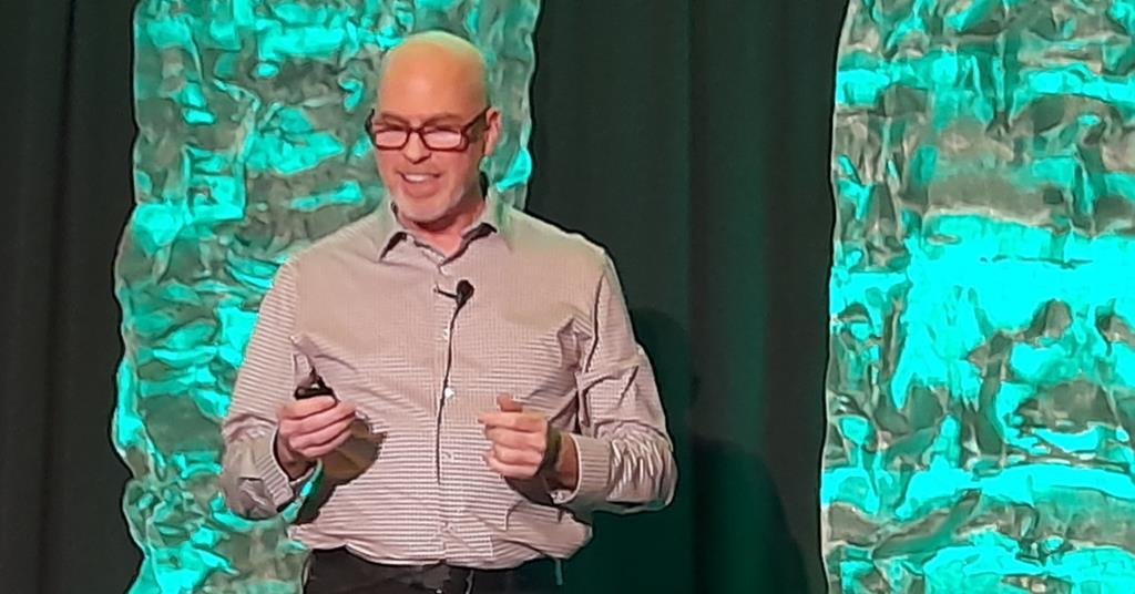 The Strad - How to photograph violins: Tarisio’s Robert Bailey speaks ...