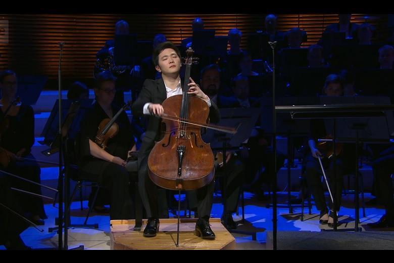 Paulo Cello Competition winner Brannon Cho plays Bach | Video | The Strad