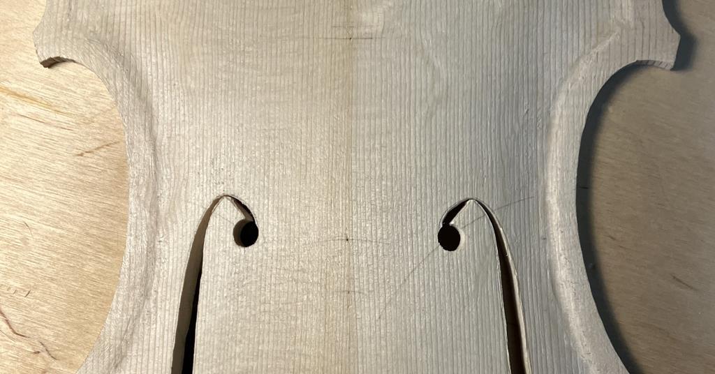 The Strad - Where science meets art: Positioning the f-holes | The Strad