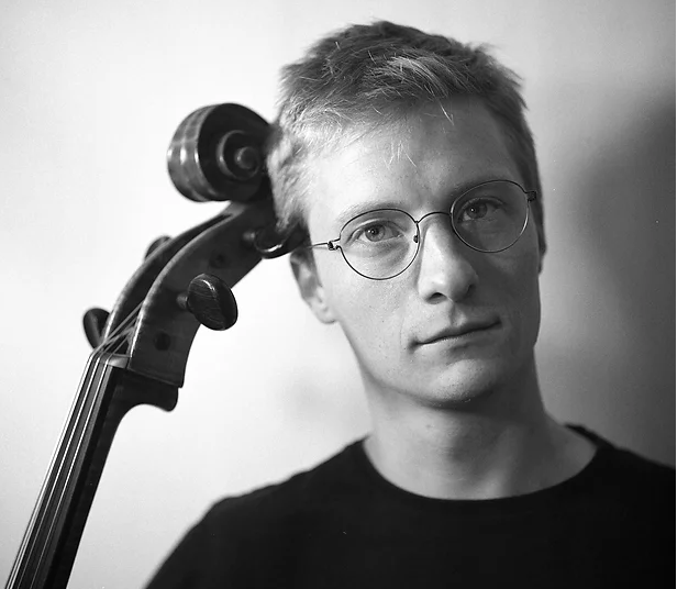The Strad News - Cellist Ben Michaels wins Keith Harvey award | The Strad