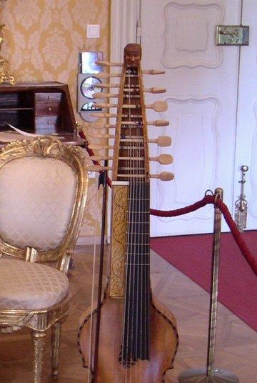 baroque string instruments nyt