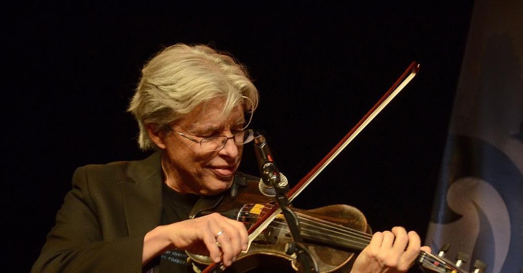 Introducing the 'chop': a rhythmic accompaniment for jazz and pop music ...