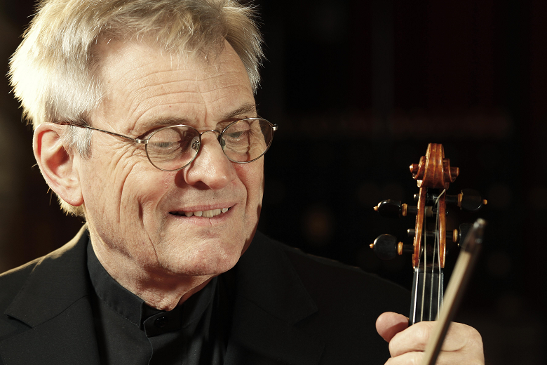 Baroque violin: How to get the most out of a bow stroke | Focus | The Strad
