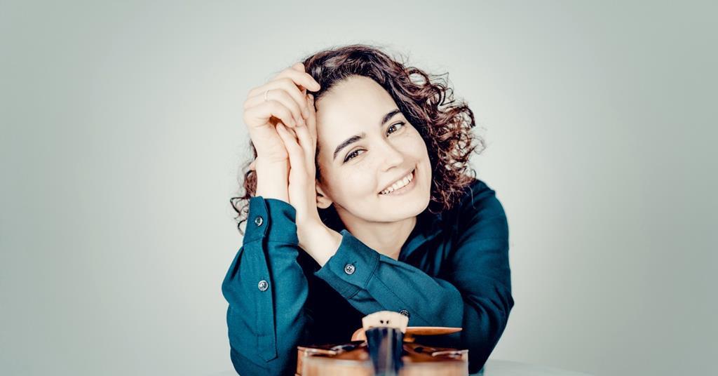 The Strad News - Violinist Alena Baeva signs with Harrison Parrott ...