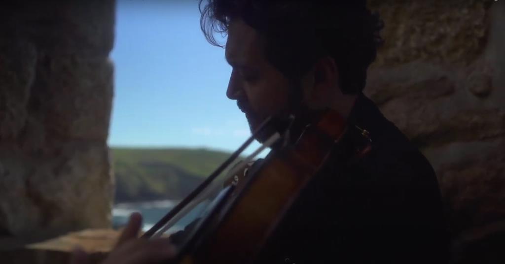 The Strad Video - A combination of film and performance: Violist ...