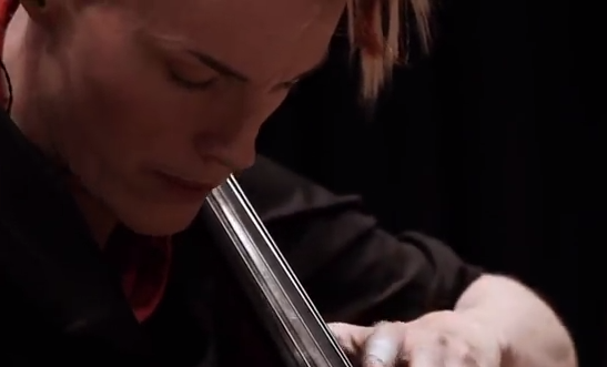 Zoë Keating performs Lost from her album Into The Trees | Article | The ...
