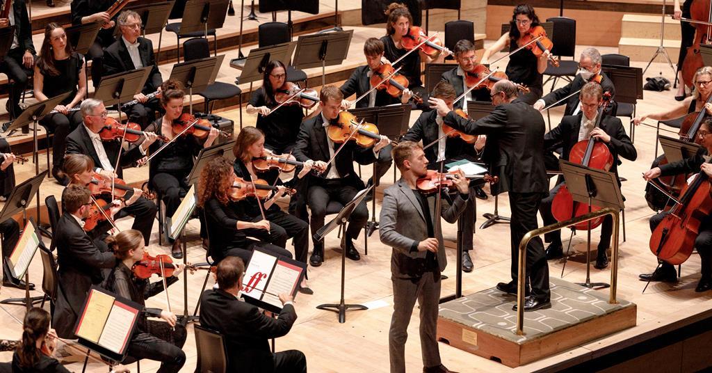 The Strad - ’Give them something to listen to’ - Daniel Pioro: Blink if ...