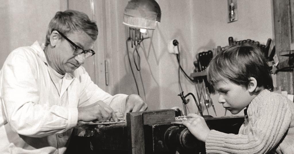 Lutherie Dynasties: a family affair | Premium Feature | The Strad