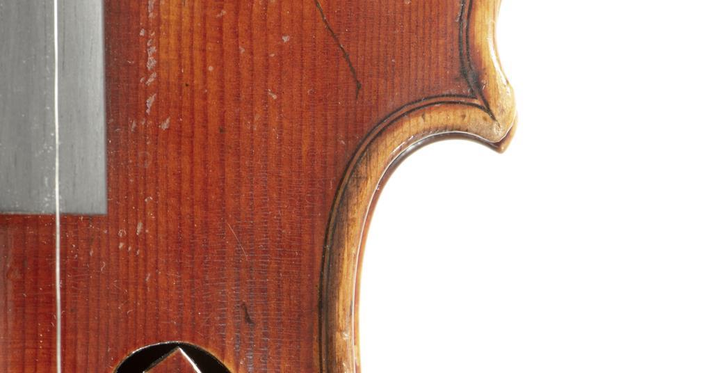 The Strad - In Focus: An 1824 violin by Nicolas Lupot | The Strad