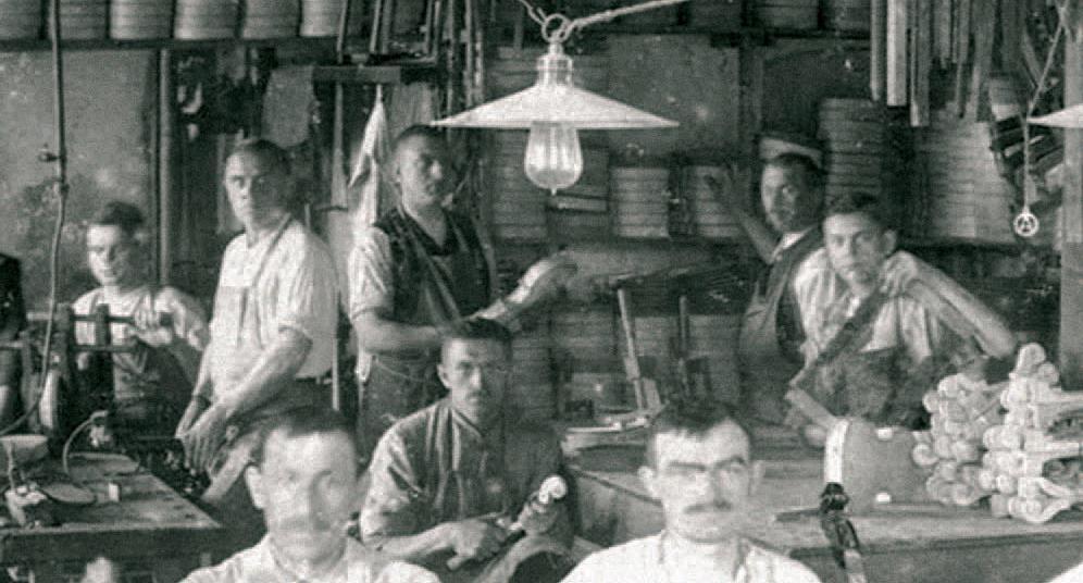 Markneukirchen: The rise and fall of Germany’s first violin factory ...