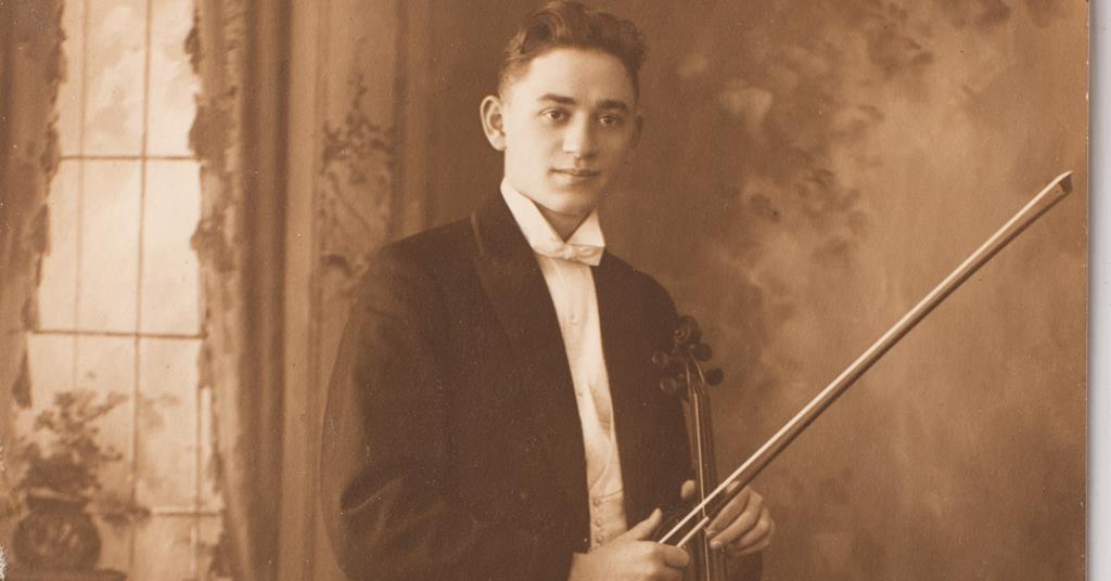 The Strad - Violinist Alex Drasein, concertmaster at the first ...