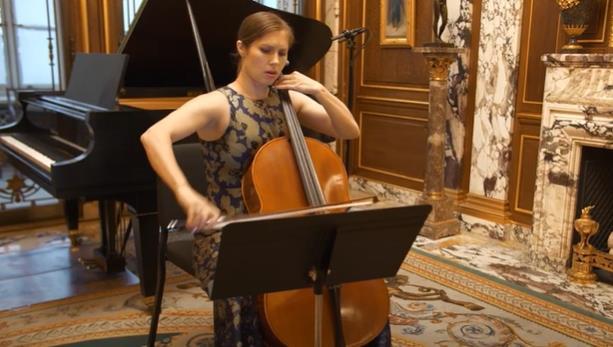 Cellist Clare Monfredo performs Caroline Shaw’s ‘In Manus Tuas’ | Video ...