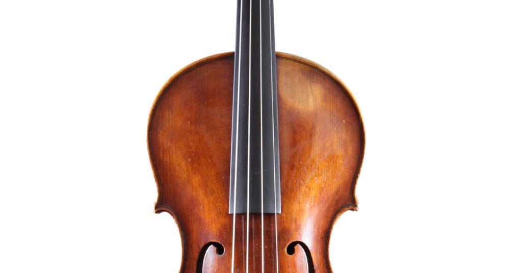 The Strad - In Focus: A 1759 Antonio Bagatella viola | The Strad