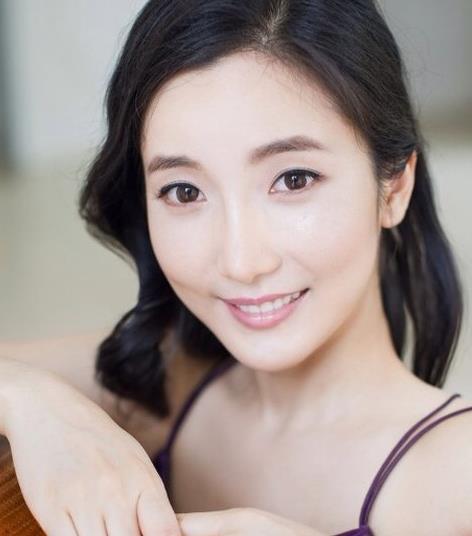 Rotterdam Philharmonic Orchestra names Hee Young Lim principal cellist ...