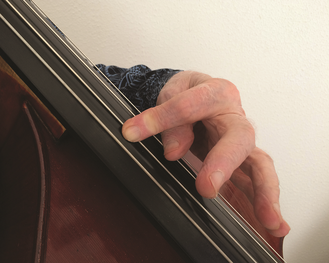 Left-hand pivots and the crab fingering system with bassist François ...