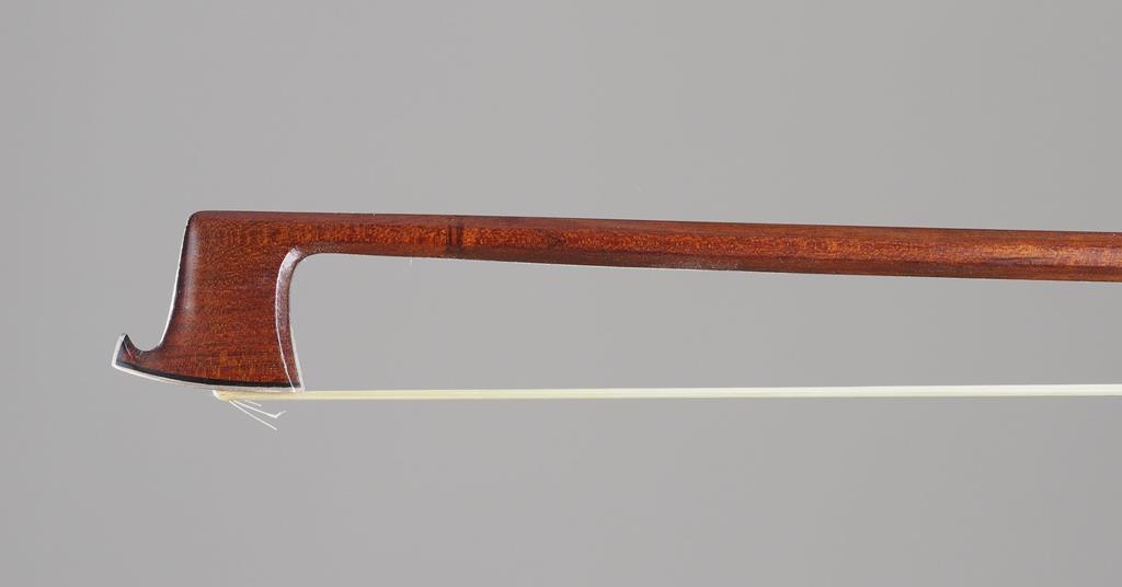 The British bow: a rough guide to dating and development | Blogs | The ...