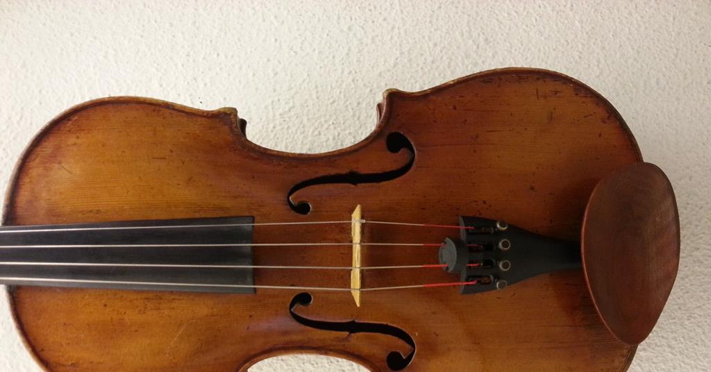A viola with a tragic history | Gallery | The Strad