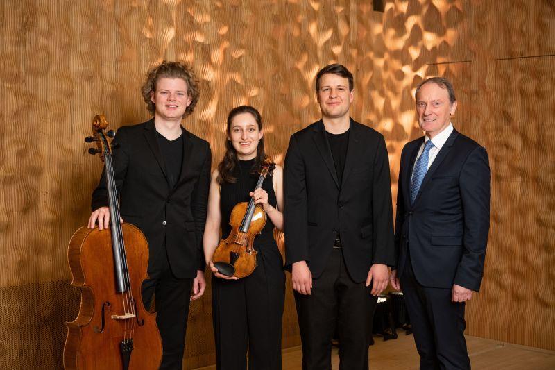 Trio E.T.A. wins €12,000 Berenberg Culture Prize | News | The Strad