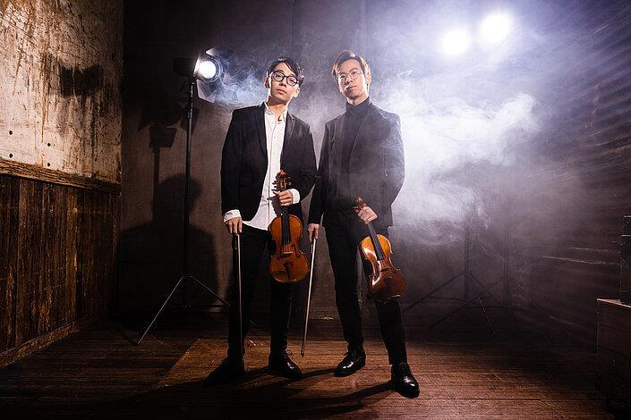 The Strad News - TwoSet Violin resumes world tour plans, after Brett ...
