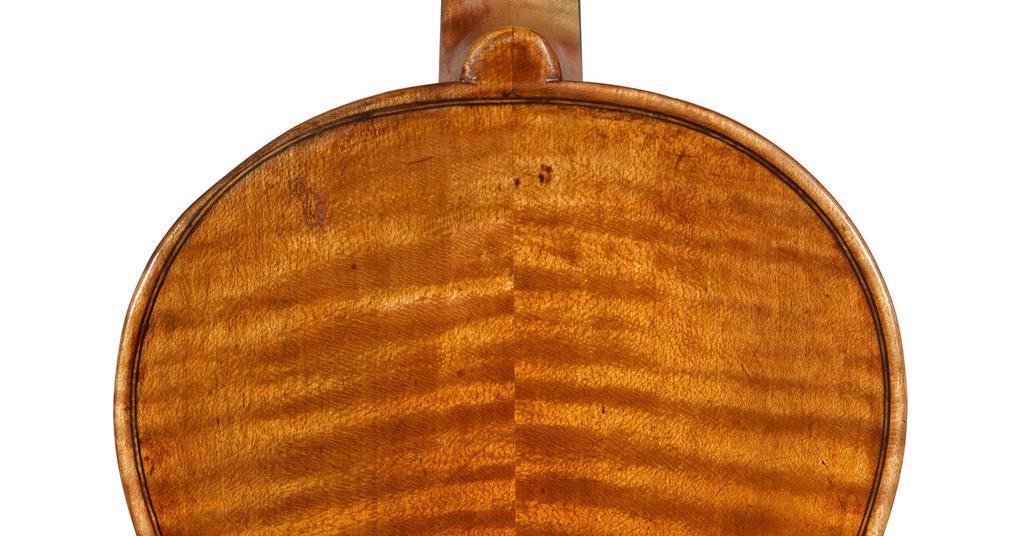 The Strad News - Violinist Alexandra Tirsu loaned 1717 ‘Reifenberg ...