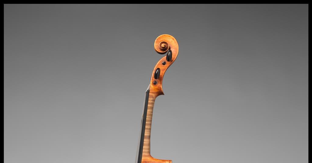 The Strad - In Focus: A 1660 Jacob Stainer viola | The Strad