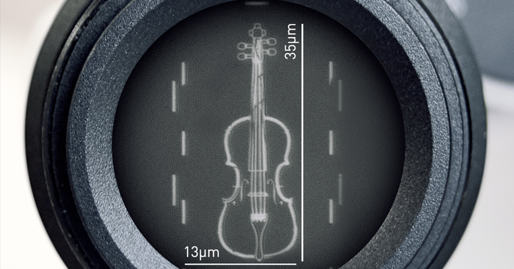 UK scientists create ‘world’s smallest violin’ | News | The Strad