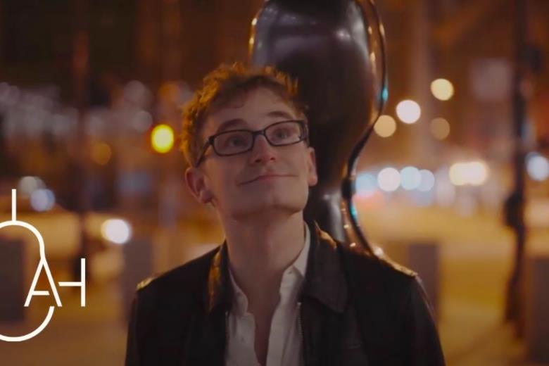 Alexander Hersh plays Fauré’s Romance | Video | The Strad