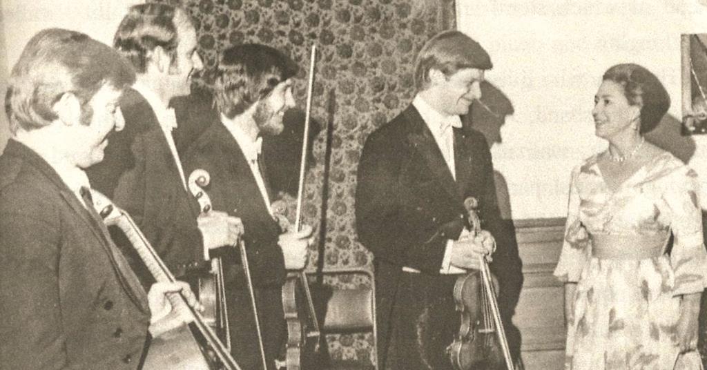 Book review: A Quintessential Quartet: The Story of the Lindsay String ...