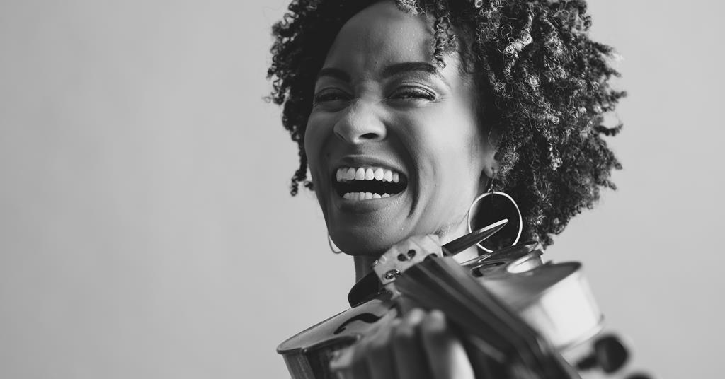 The Strad Podcast #87: Yoga and string playing with violinist Melissa ...