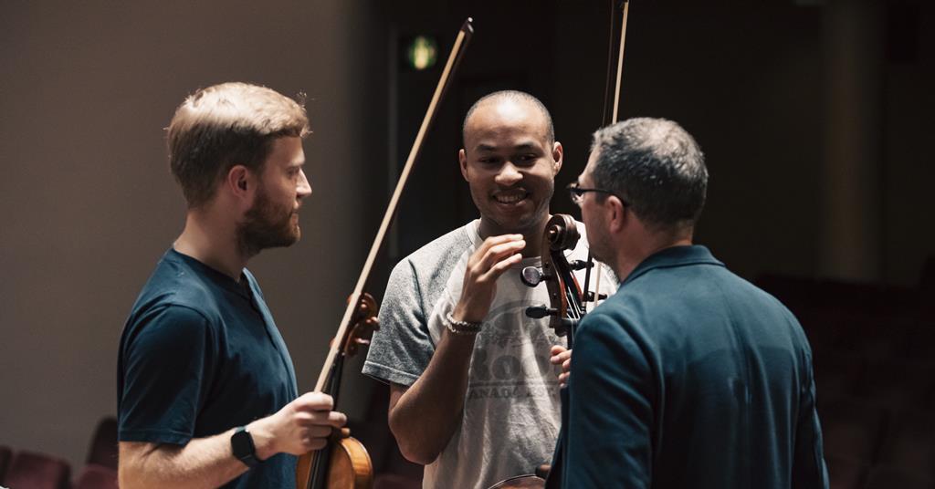 The Strad – Music between friends: Sheku Kanneh-Mason on his new album, 'Shostakovich & Britten ...