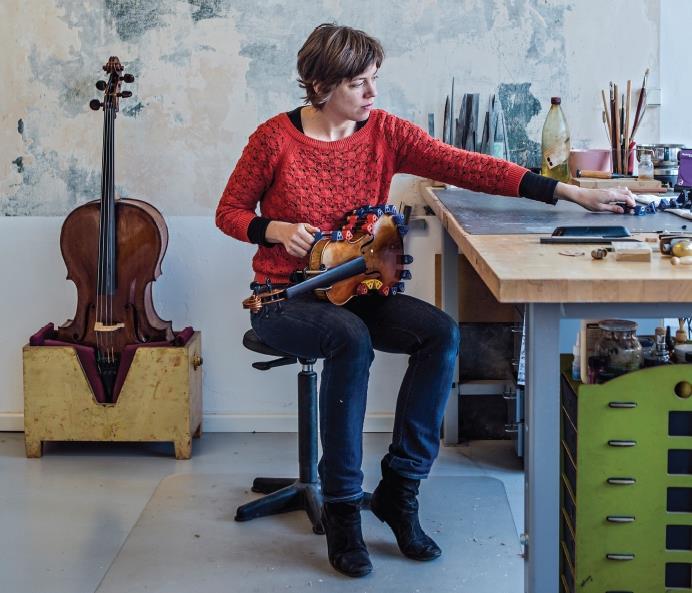 Female luthiers: And justice for all? | Premium Focus | The Strad