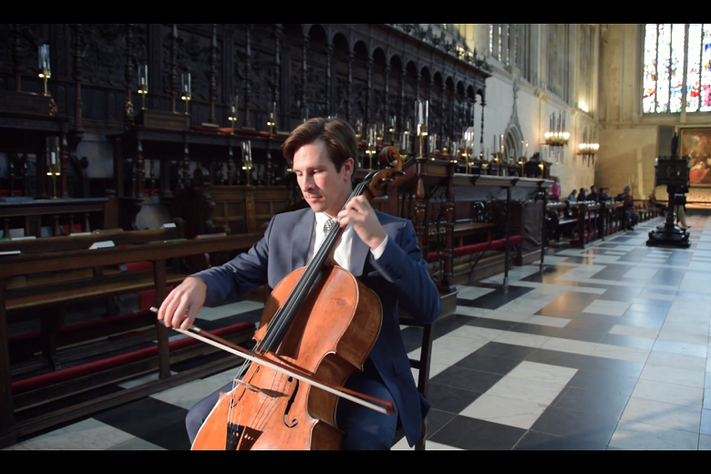 Guy Johnston plays Bach in King's College Chapel on a 1714 cello by ...
