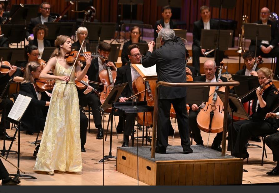 Concert review: Vilde Frang (violin) London Symphony Orchestra/Antonio ...