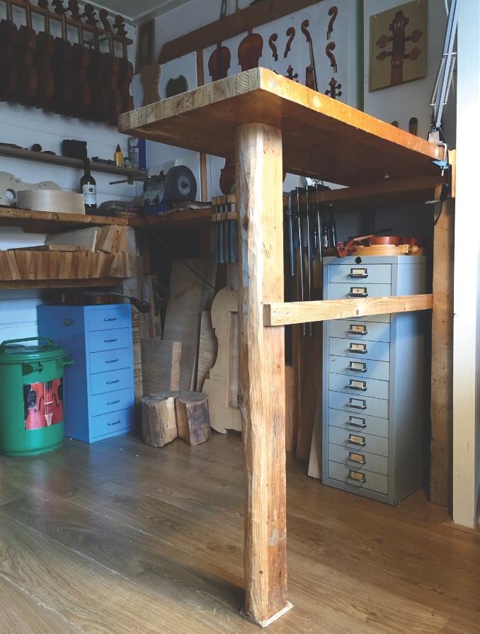 Trade Secrets: a peninsular bench extension | Premium Feature | The Strad