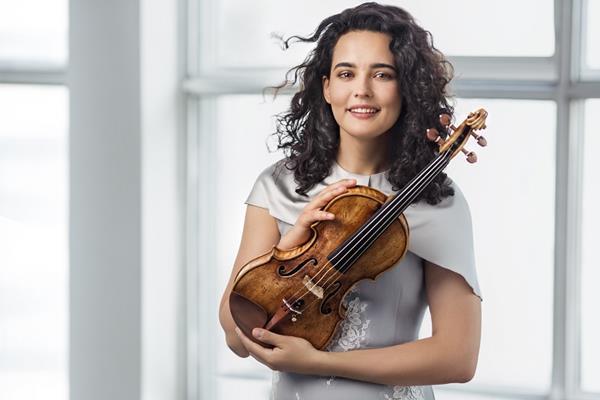 Alena Baeva champions Karłowicz's ‘brilliant and captivating’ concerto ...