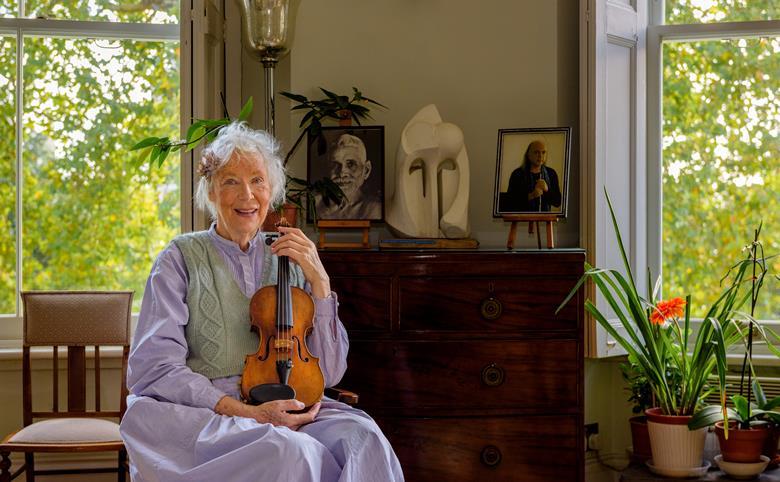 The Strad News - Suzuki pioneer’s Girolamo Amati II violin to be ...