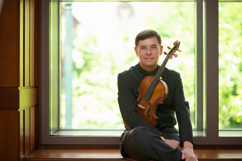 The Strad - ‘Curiosity is at the core of human nature’ - Roberto Díaz’s ...